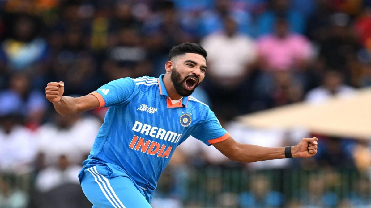 Mohammed Siraj Claims Incredible 6 Wickets to Help India Win Asia Cup ...