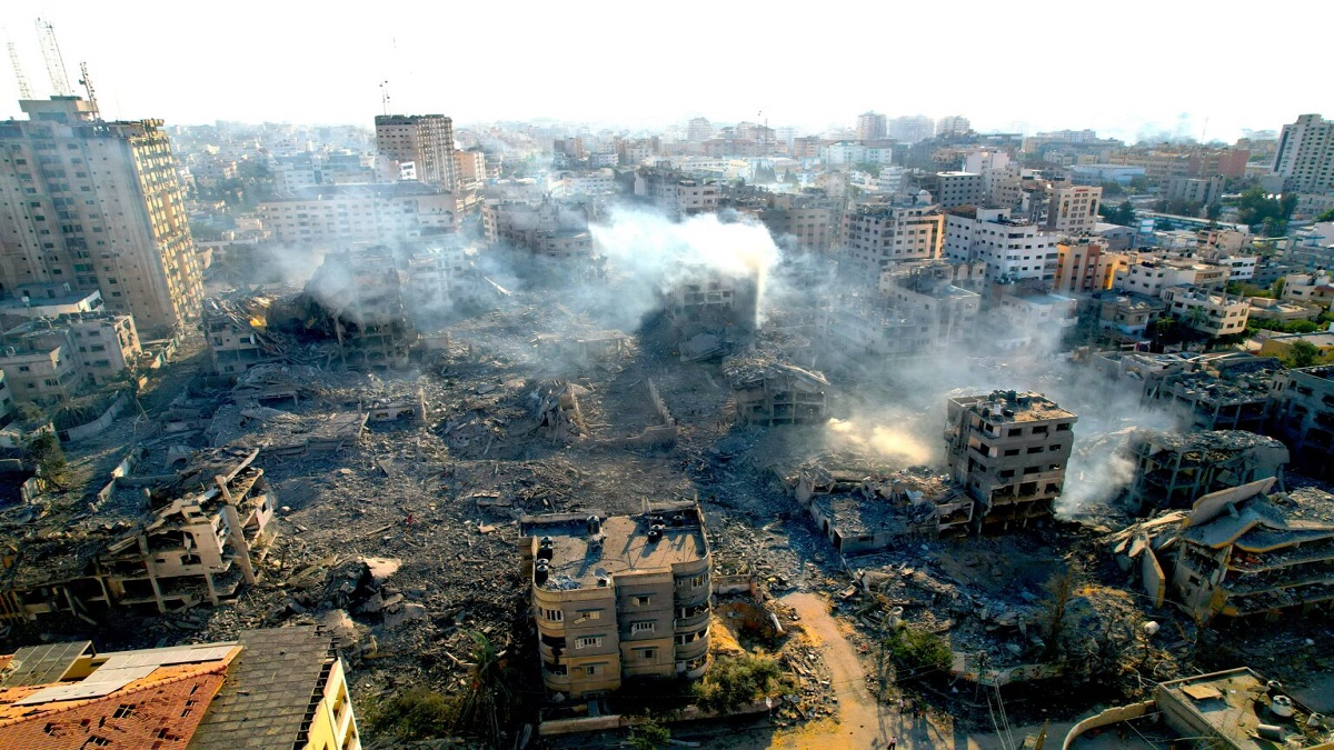 UN Official Warns ‘Nowhere is safe in Gaza' amid Israeli Airstrikes ...